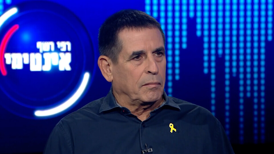 אינטימי עם רפי רשף | תוכניות קשת 12 | mako