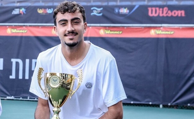 N12 - אוראל קמחי: אלוף ישראל בטניס בריאיון מיוחד אחרי ההישג