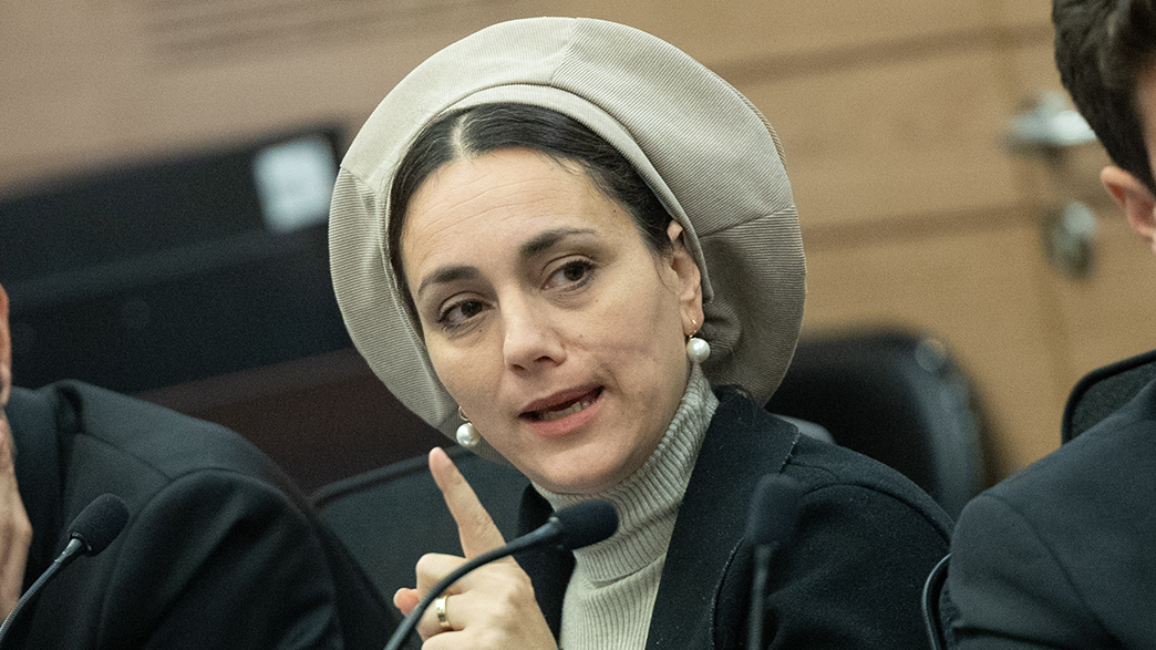 לימור סון הר-מלך: "פנו אליי רבים שרצו להוציא להורג מחבלים" | N12