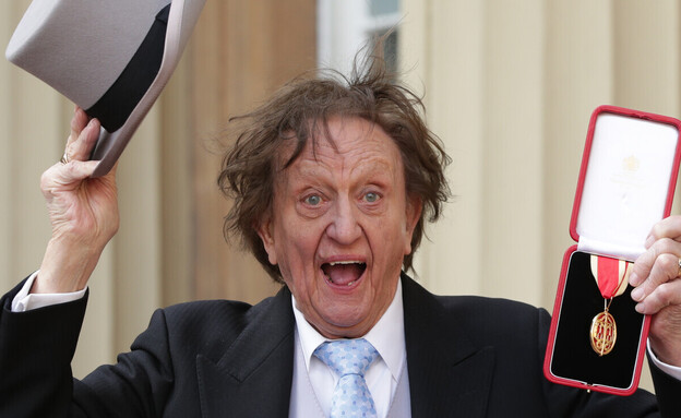 חתונה רגע לפני שבן הזוג מת: התופעה בבריטניה, וההסבר | N12